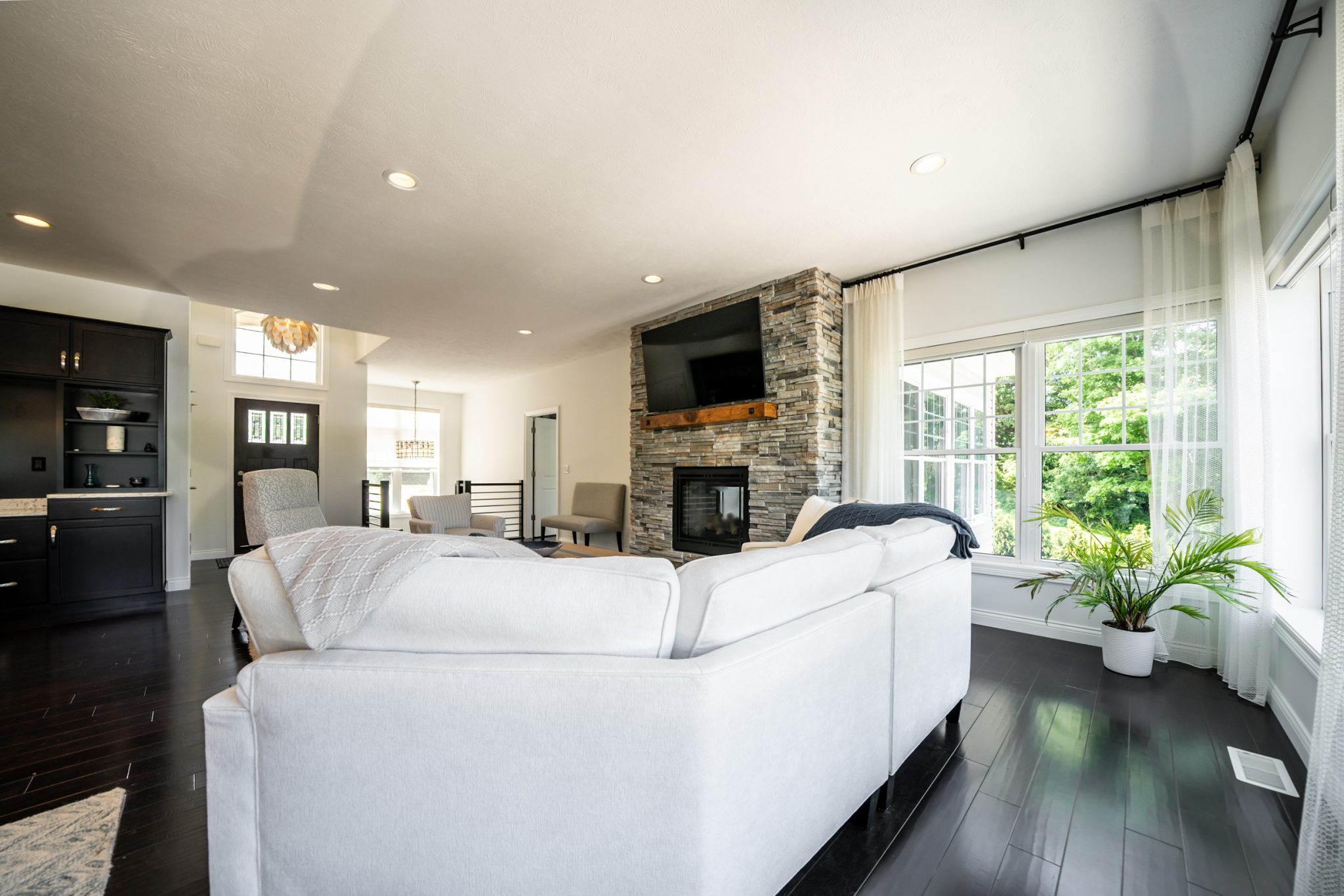 Custom Lake Front - ProBuilt Homes, Inc.